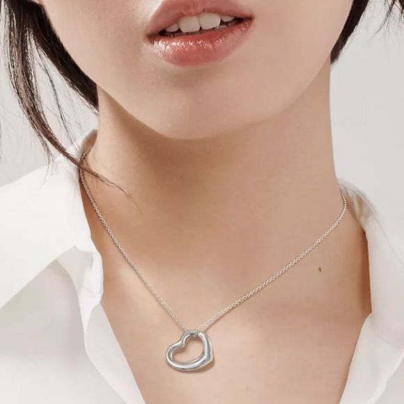 Tiffany & Co. | Jewelry | Tiffany Co Elsa Peretti Open Heart22mm ...